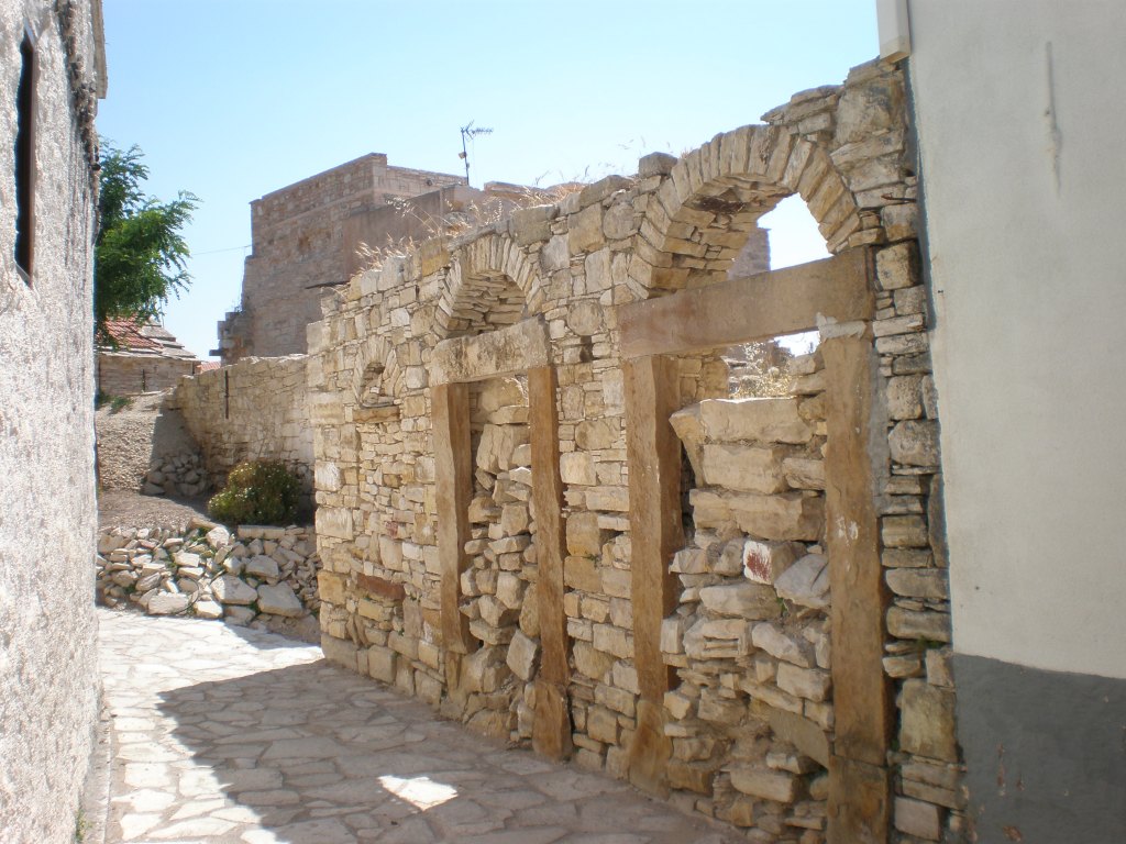 Ruins in my village, Chios island, Greece – Toultouline